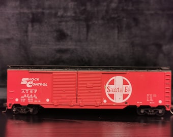 Santa Fe Shock Control Box Car - Etsy