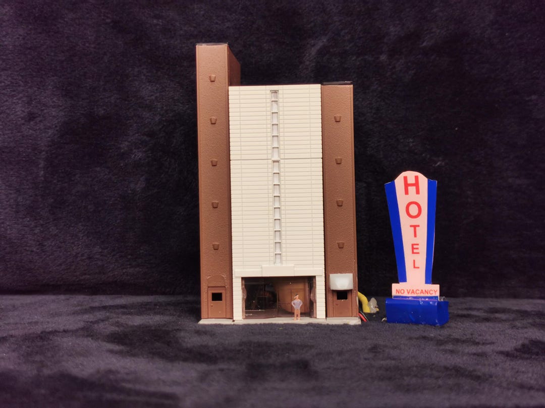 Vintage N Scale Hotel No Vacancy Building Scenery Layout Custom Lighted ...