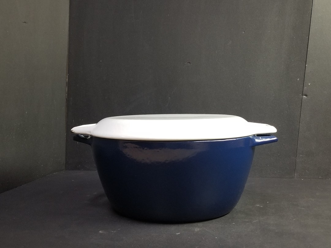 Vintage Cast Iron Danish Michael Lax COPCO Blue/white Enamel 7 Quart ...