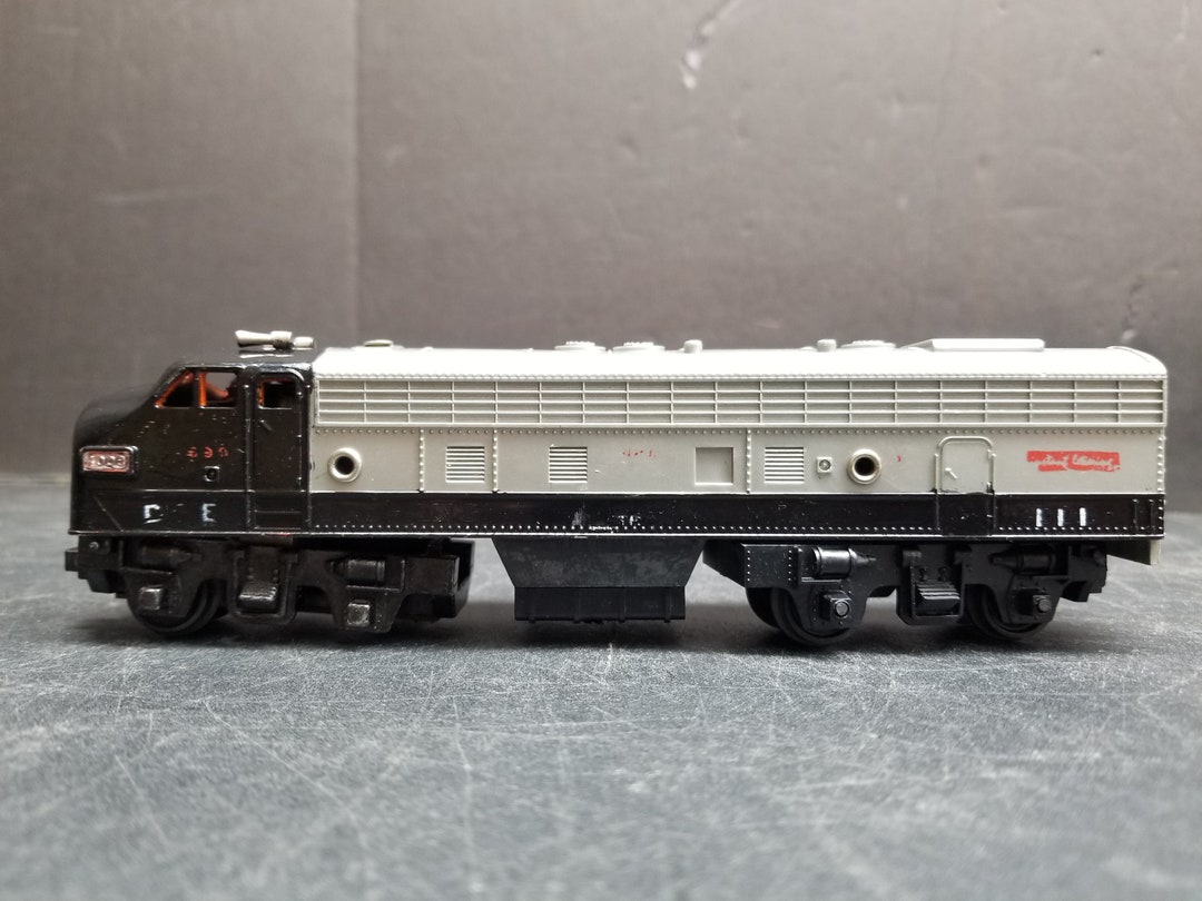 Tri-ang OO/HO Canadian National F3 Diesel Engine - for Parts - Etsy