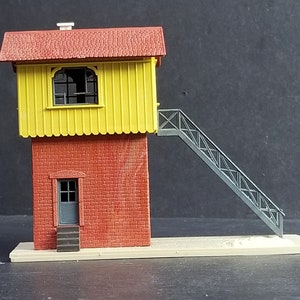 Life Like Trains HO Scale Signal Box Assembled - Etsy