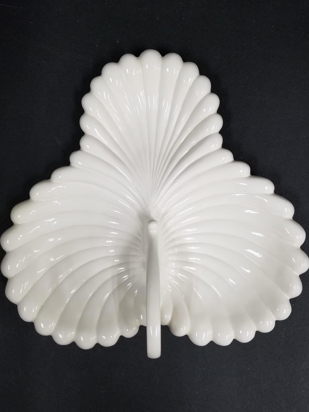 Vintage White Ceramic Lined Scallop Shell Shape Dish Line 86 - Etsy