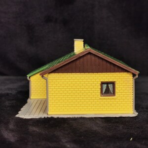 Vintage Heljan HO Scale Model Railroading Tract House Kit Built Up ...