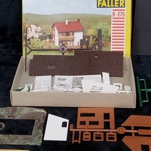Vintage Faller HO Scale Two-story Family House With Balcony B-275 ...