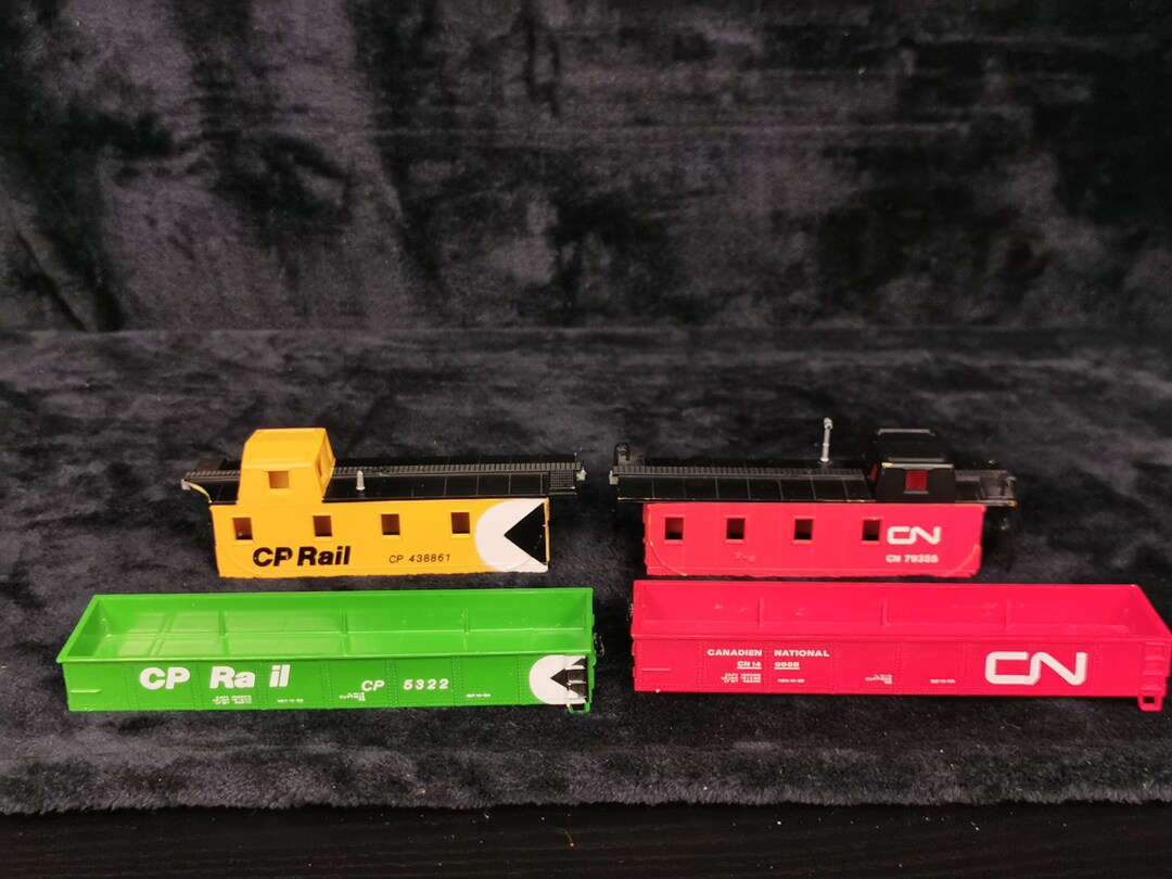 Vintage HO Scale Train Car Shells: CP Rail & CN, Lot of 4 - Etsy
