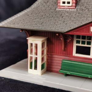 Vintage Atlas HO Scale Model Railroading Rockville Passenger Station ...