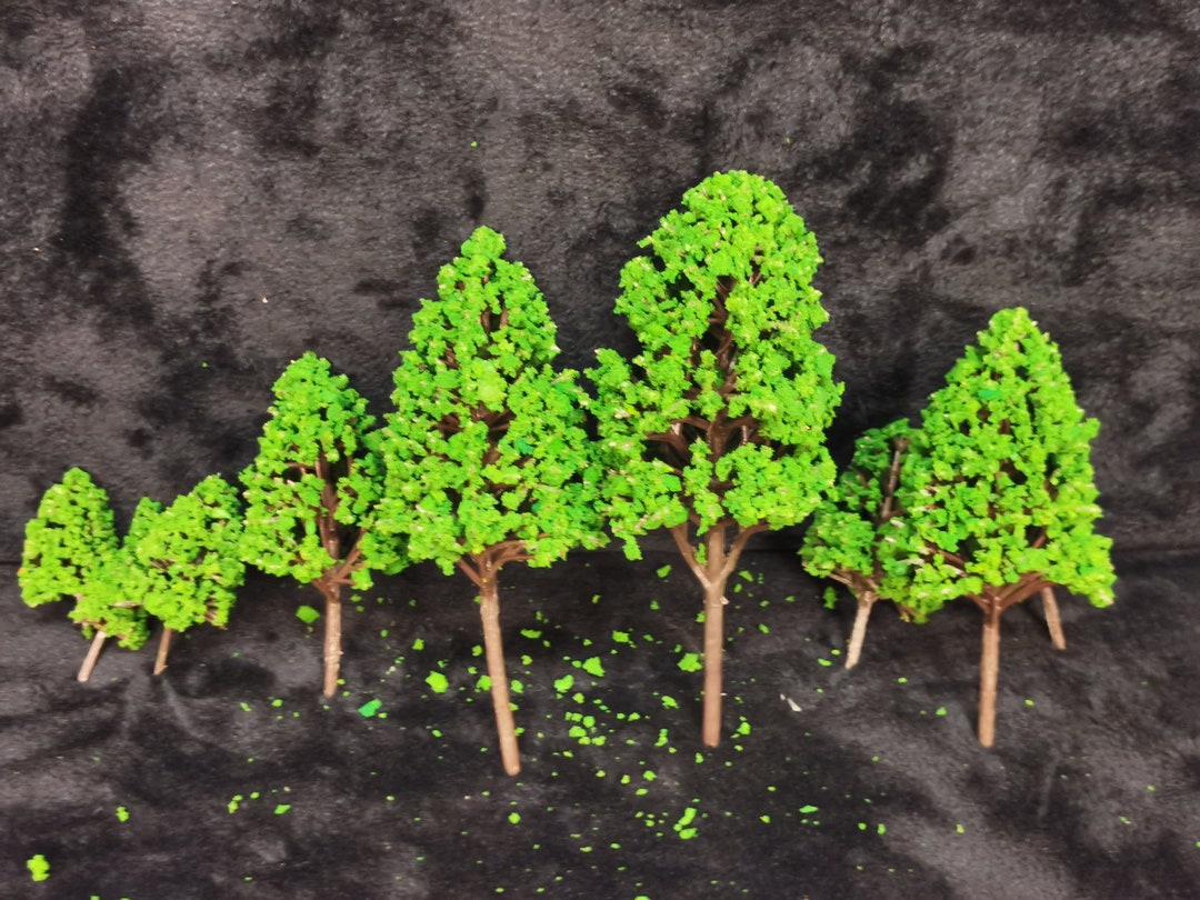 Vintage HO Scale Leafy Trees: Model Railroad Scenery, Set of 12 - Etsy