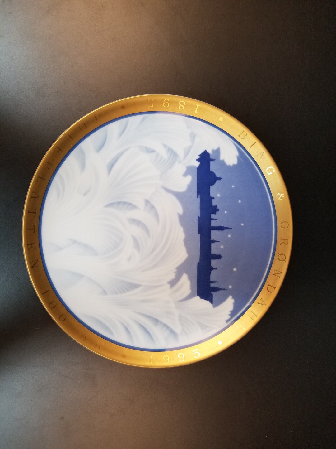 Copenhagen Porcelain Plate Behind the Frosen Window Christmas ...