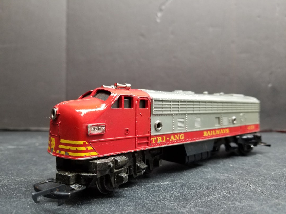 Tri-ang Oo/ho Tri-ang RAILWAYS 4008 F3 Diesel Engine - Ideal for Tri ...