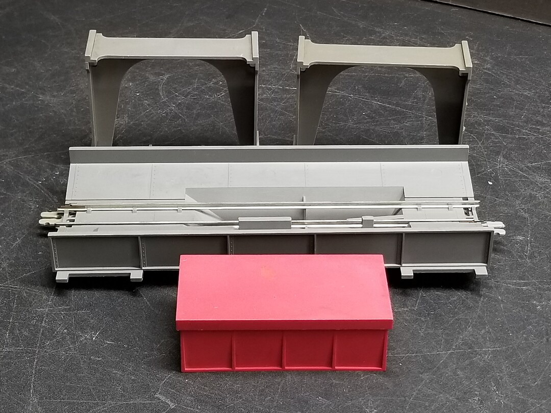 Tri-ang OO/HO Scale Hopper Unloading Bay With Pillars and Coal Bin ...