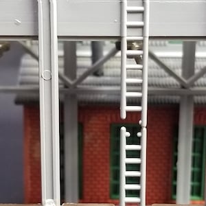 Heljan HO Scale Industrial Building /structure With Loading Station - Etsy