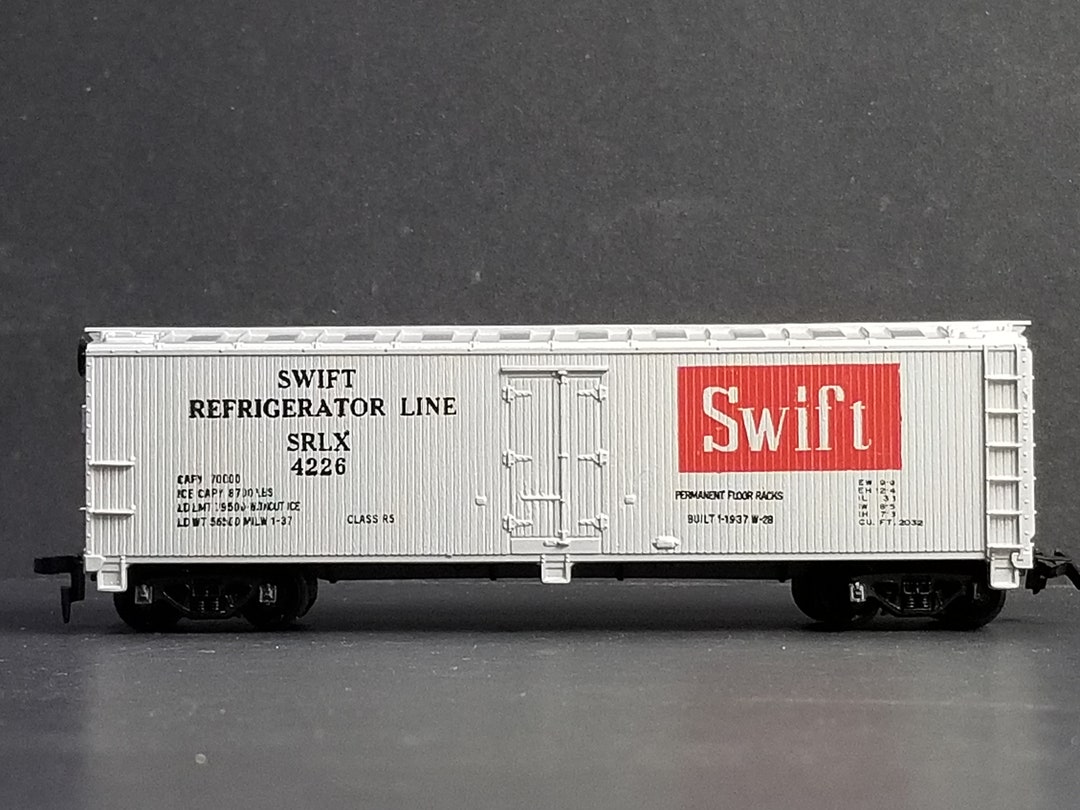 HO Scale Tyco Swift Refrigerator Line Reefer Box Car Srlx #4226 Silver ...