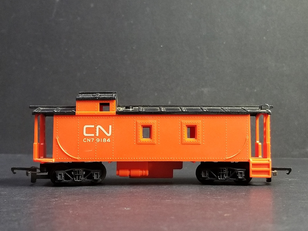 Tri-ang OO Scale CN Canadian National Caboose Orange R 115 - Etsy