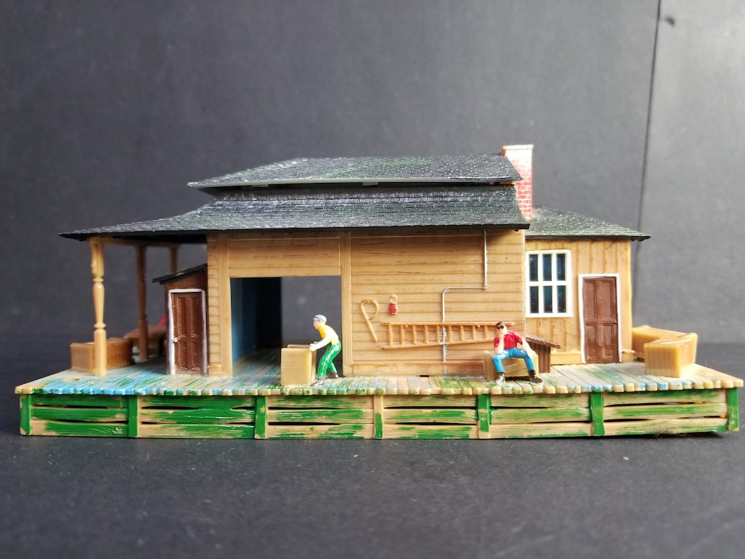 Tyco HO Scale House Train Station Warehouse Assembled - Etsy