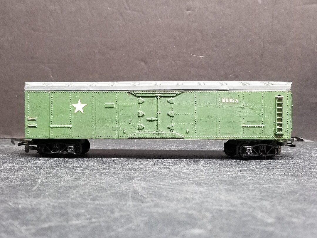 Tri-ang OO/HO Scale R 129 Custom Painted Army Box Car With Original Box ...