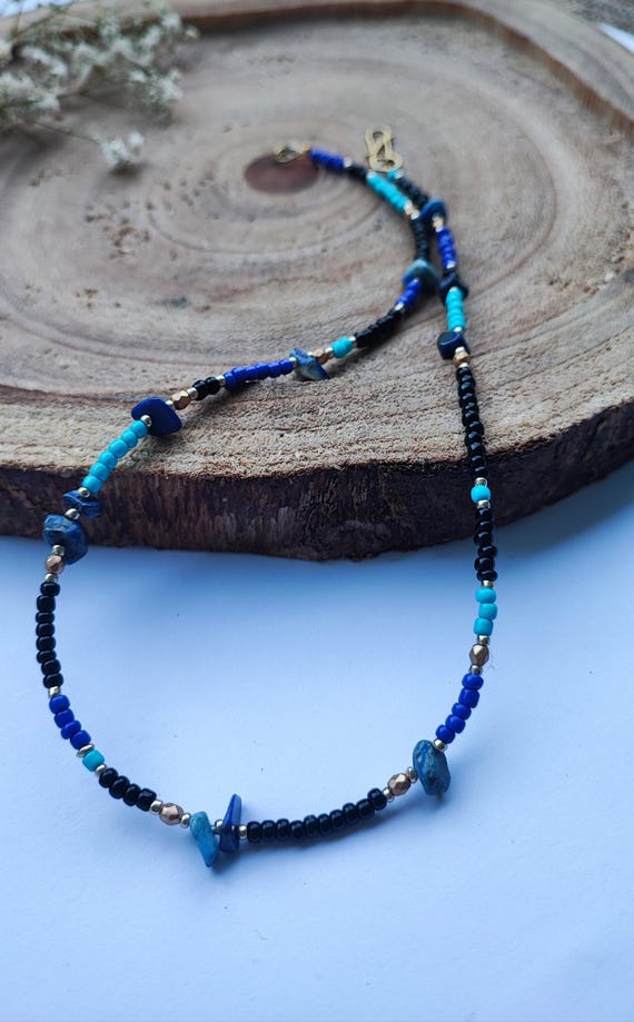 Black and blue necklace store
