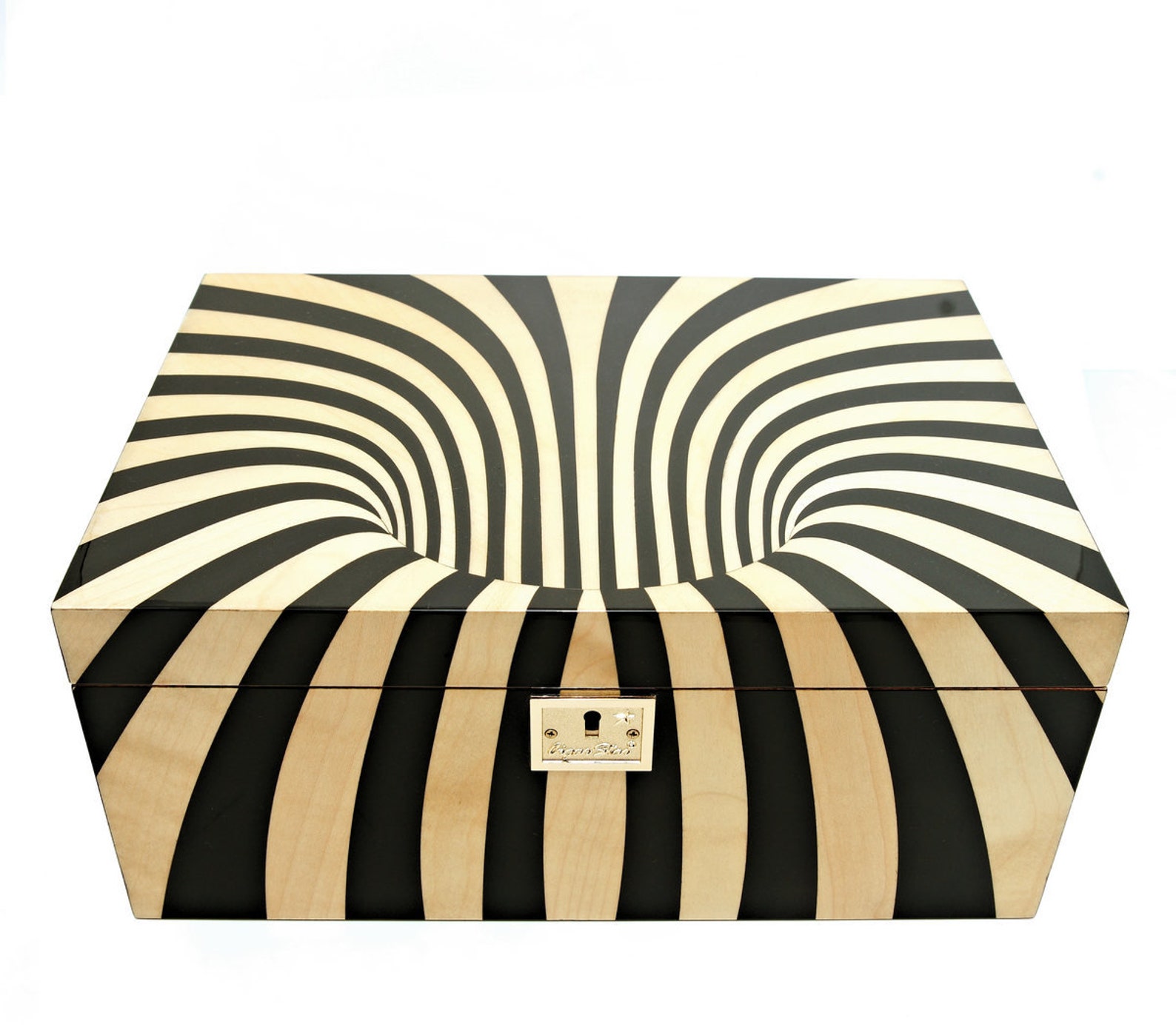Boketto Limited Edition Humidor Powered With Boveda for 120 Cigars ...