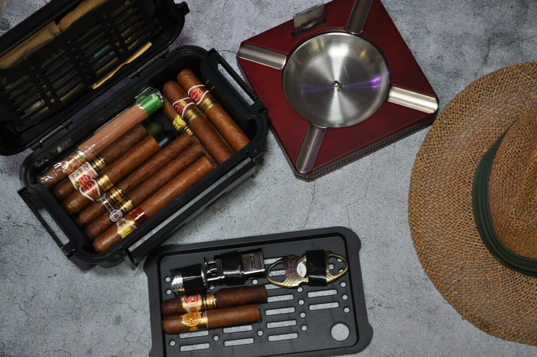 20 Cigar Travel Humidor, Crush Proof, Waterproof, Air Tight Seal Hard ...