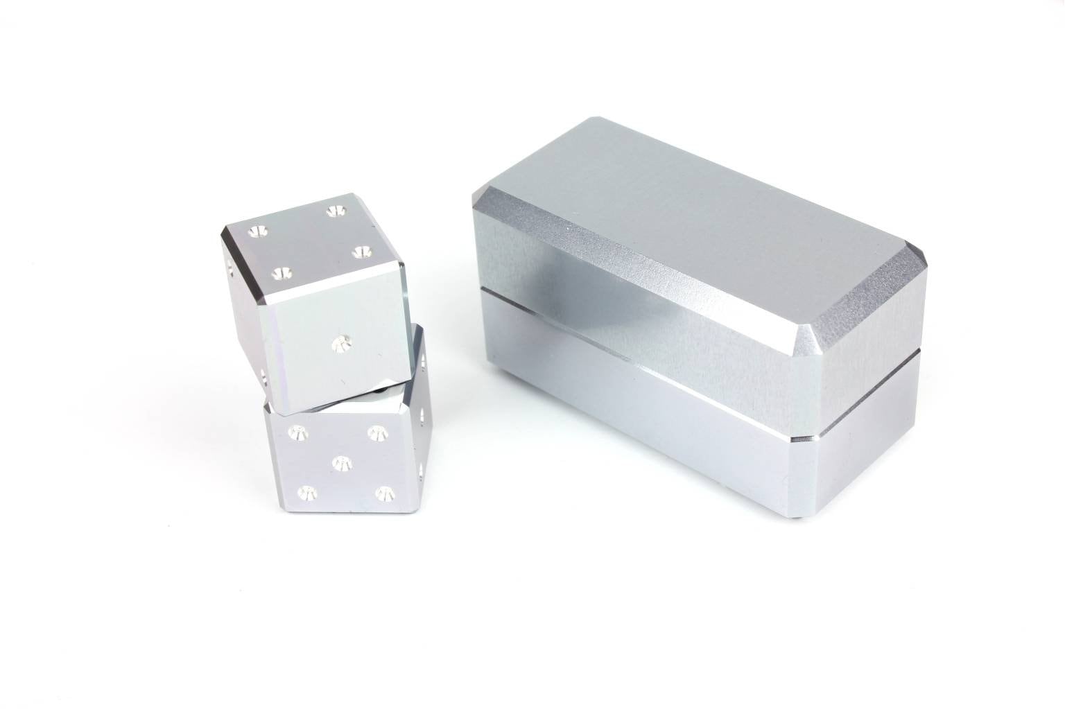 Premium Aluminum Dice Anodized in Colors - Etsy