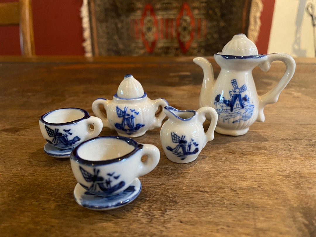 Vintage Delft Blue Porcelain Miniature Tea Set, Made in Holland ...