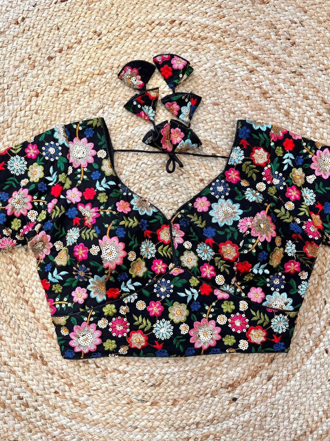 Sabyasachi Pattern Saree Blouse, Sequence and Thread Work Blouse ...