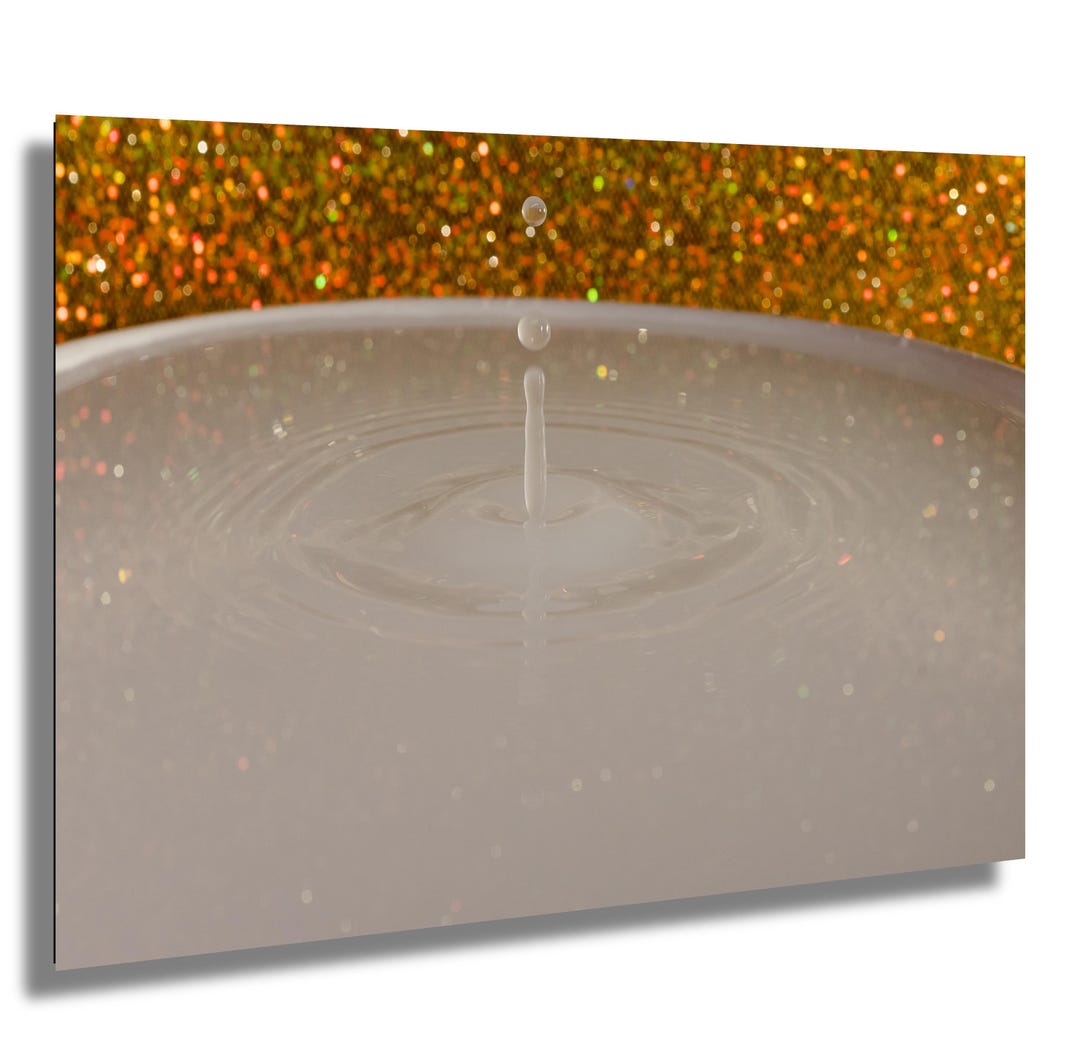 Water Abstract Art, Gold Water Drop Art Wall Hanging, Water Drop Decor ...