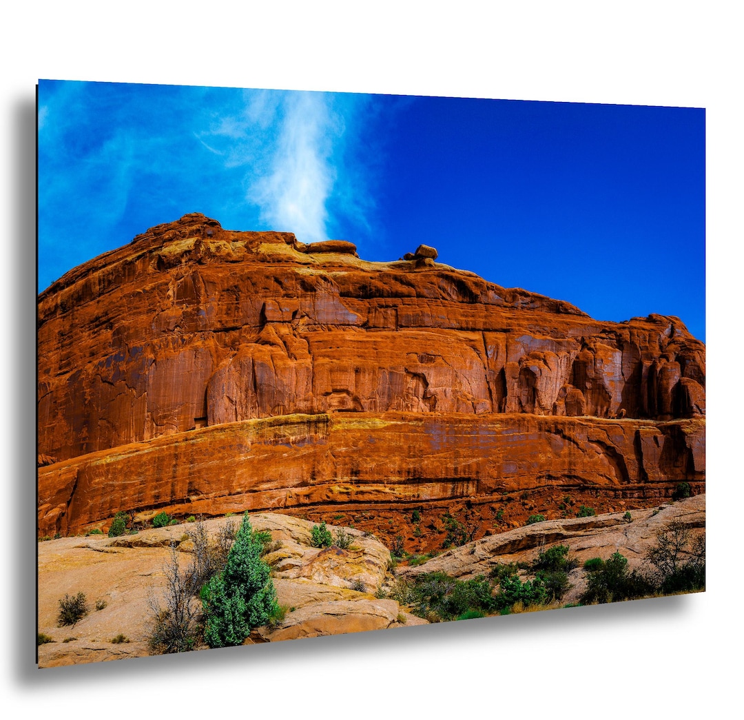 Steep Mountain Wall, Arches National Park, Southern Utah Red Rock ...
