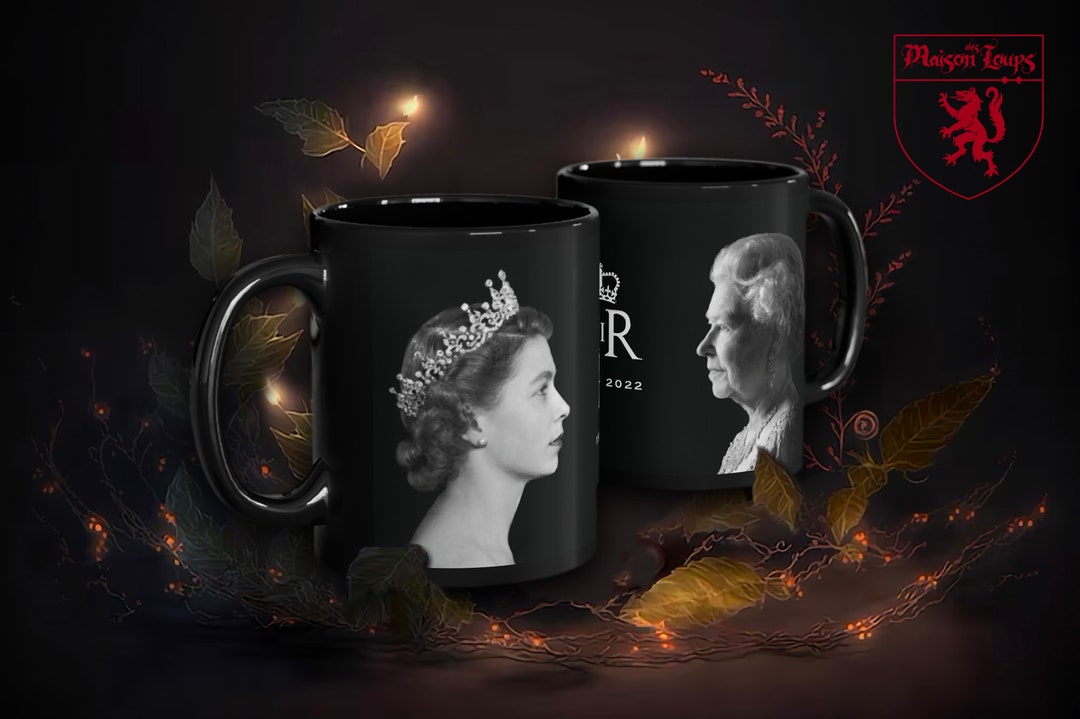 Queen Elizabeth II First Official Photgraph as Queen in 1952 - Etsy