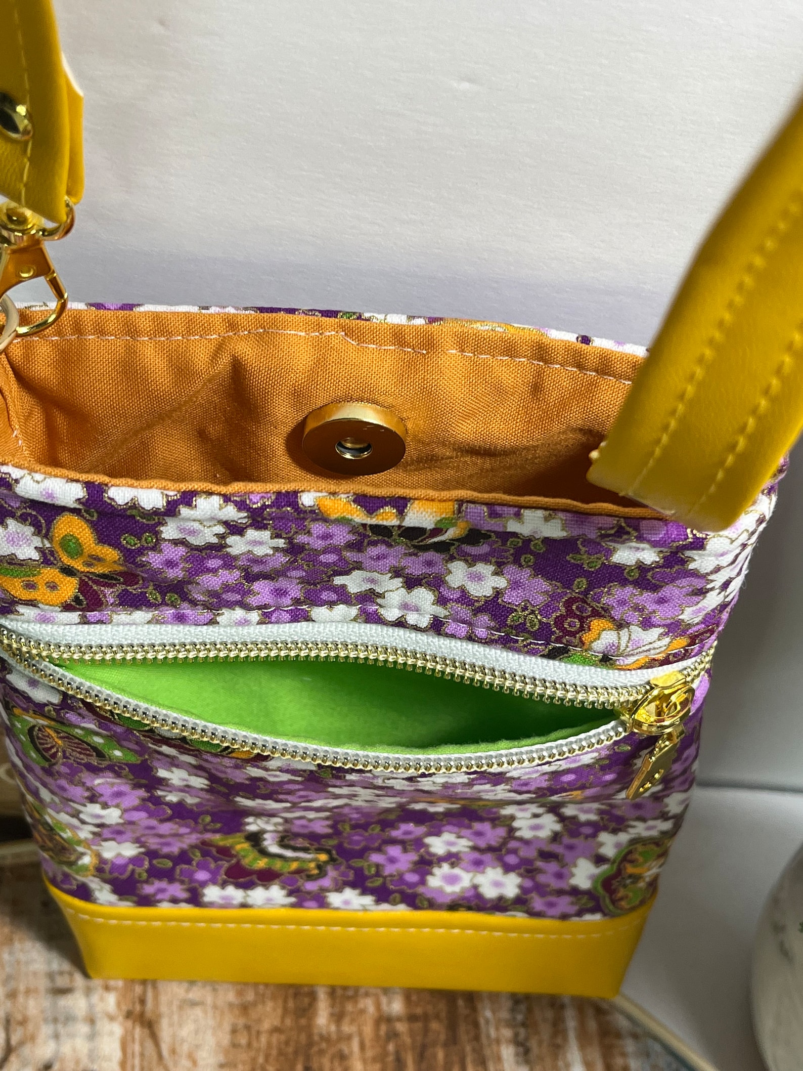 Crossbody Phone Purse | Purple and Gold Floral Design | Crossbody | Bag ...