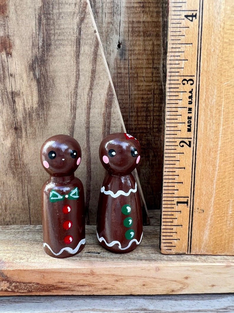 Gingerbread People Peg Doll Set (2”) - Etsy