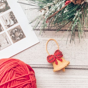 Crochet CHRISTMAS SET 4 Brooch PATTERNS Christmas Handbell Candle ...