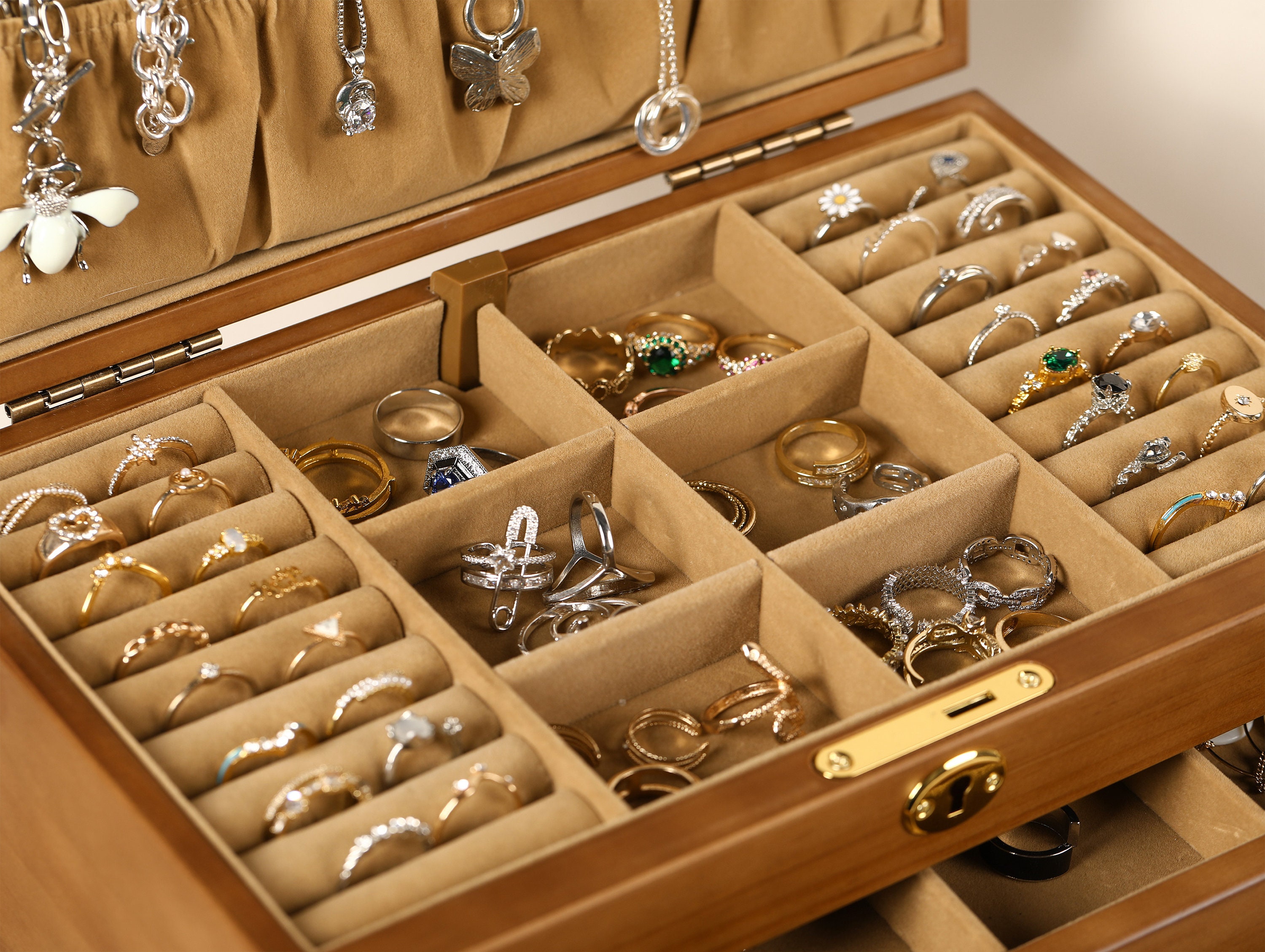 Women Jewellery Box, Large Locking Jewelry Organizer Storage, Custom ...