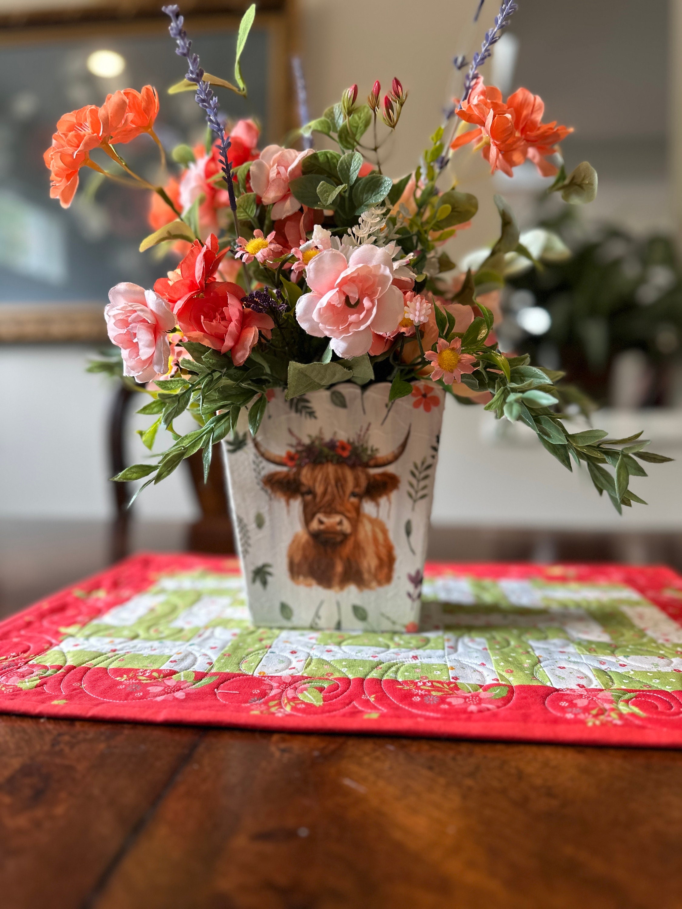 Highland Cow Foral Arrangement, Table Decor, Table Centerpiece, Harry ...