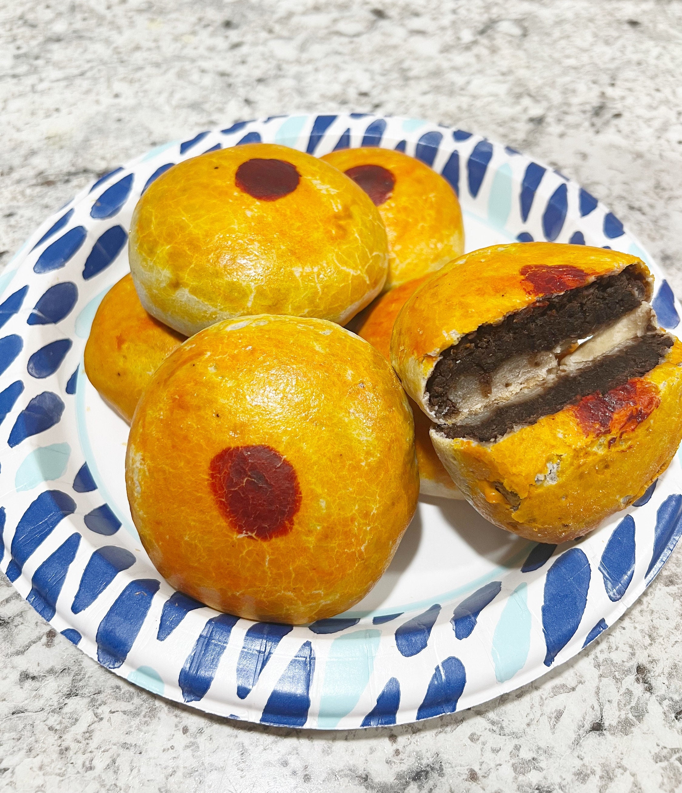 Black Eye Cake/ Chiney Cake / Bean Cake - Etsy