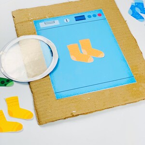 Match the Socks Activity, Color Matching Preschool Printable, Preschool ...
