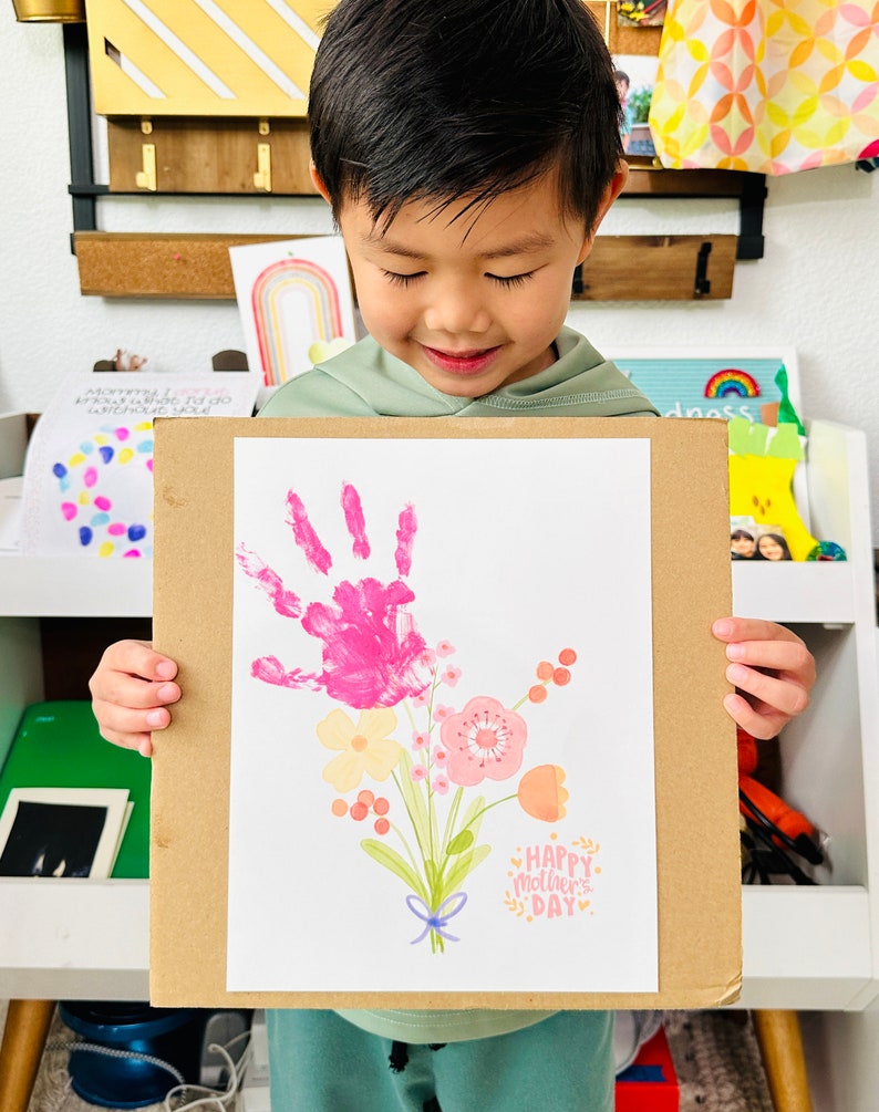 Mother's Day Flower Handprint Art Mother's Day Gift - Etsy