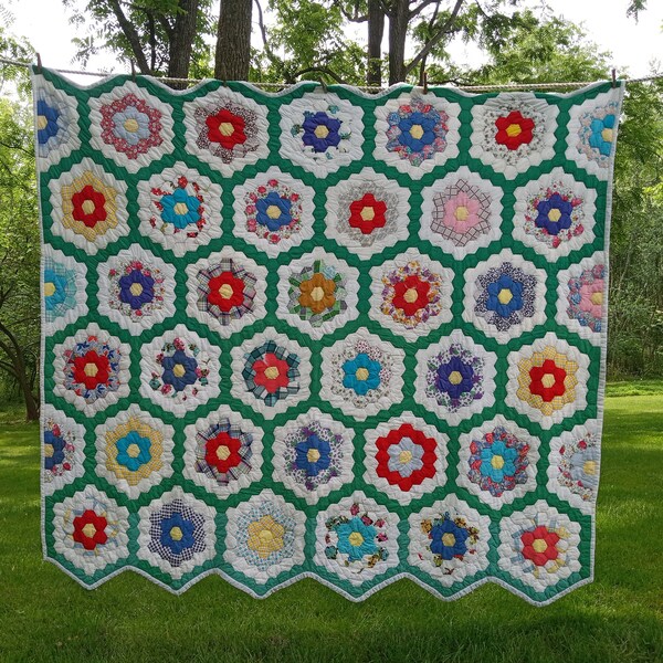 Flower Garden Quilt - Etsy