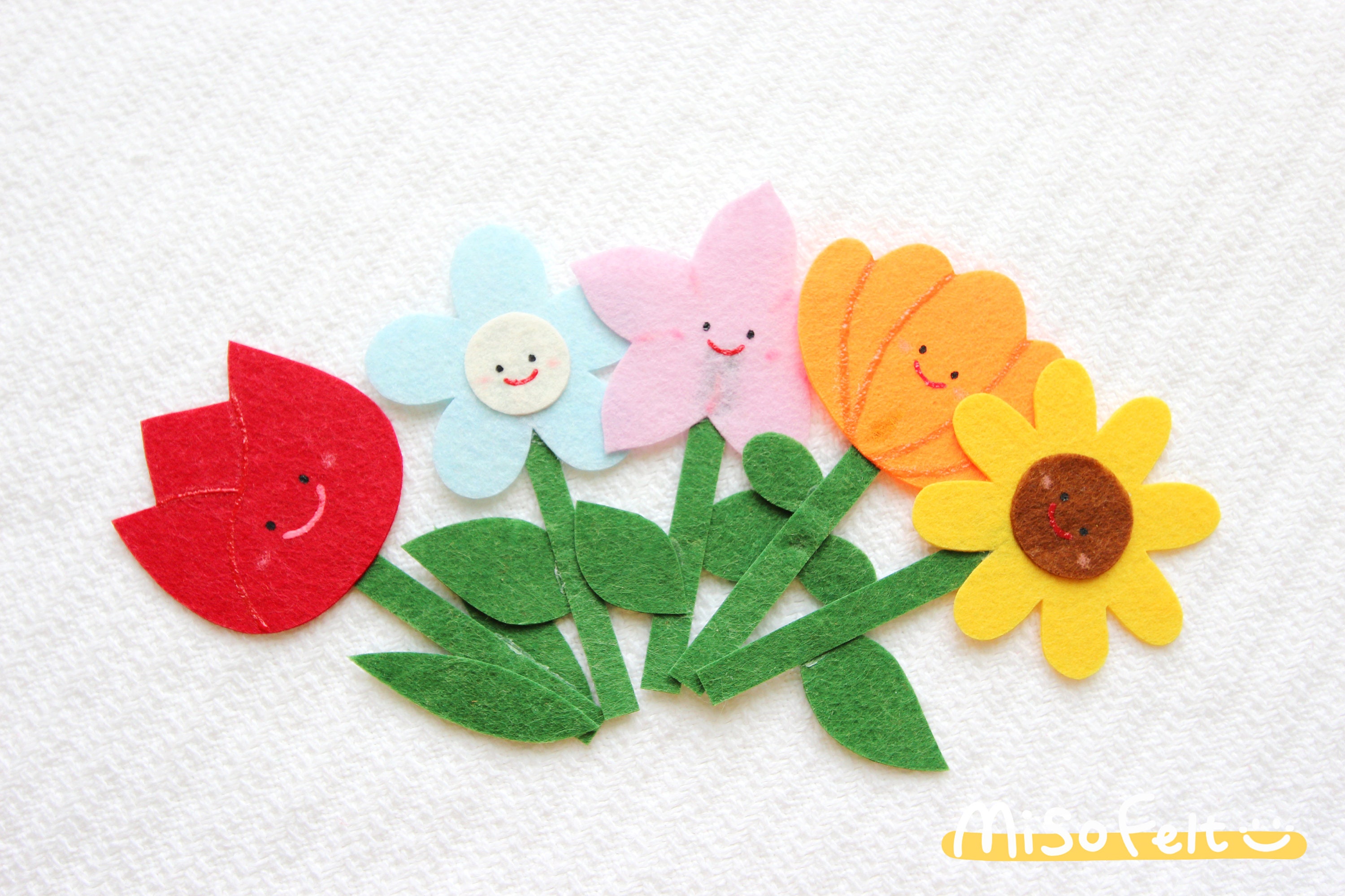 5 Little Flowers Felt Set / 5 Pretty Flowers Flannel Board / Flower ...