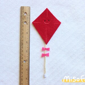 Five Little Kites Felt Set / Weather Theme Flannel Board Set / Wind ...