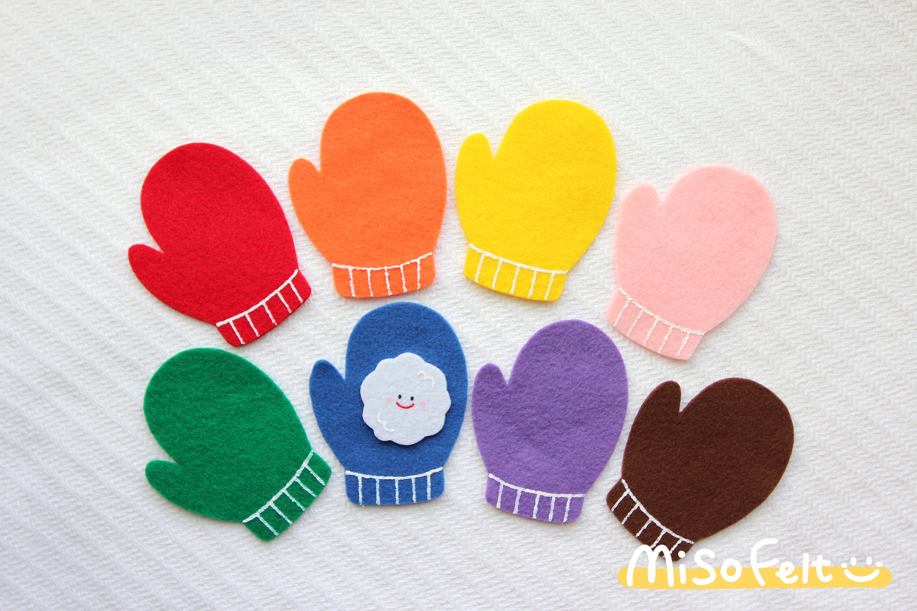 Snowball and Mitten Hide and Seek Felt Set / Snowball Activity & Game ...