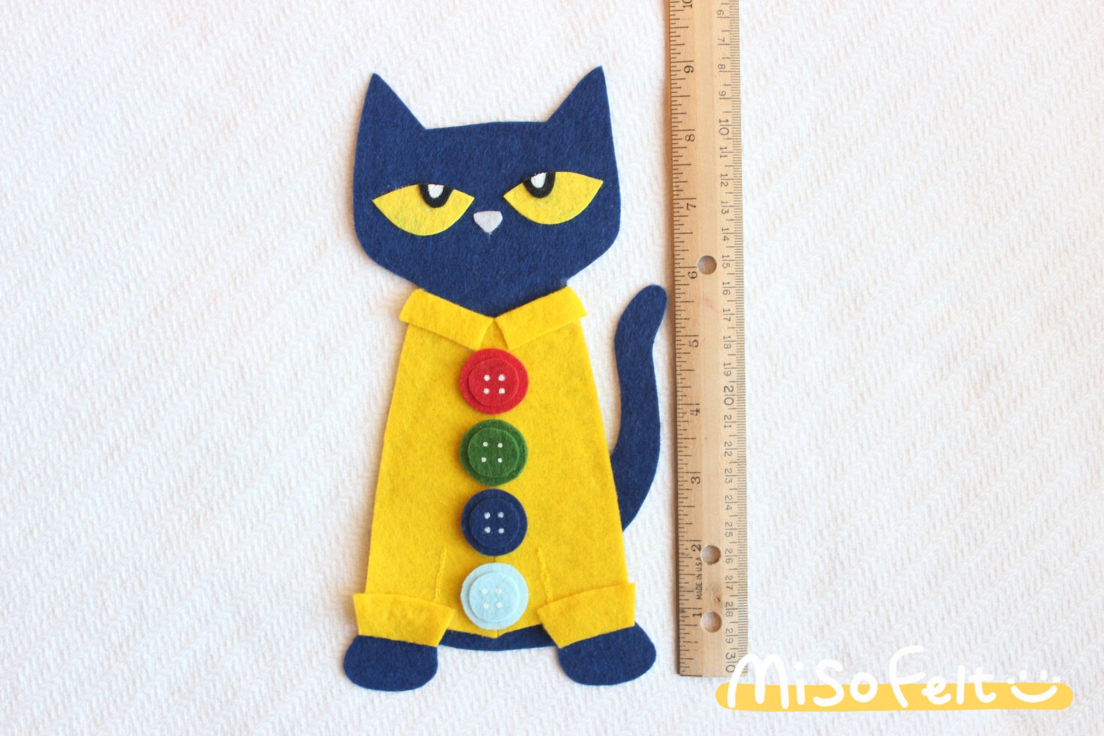 Pete the Cat and His Four Groovy Buttons Felt Story Set / Pete the Cat ...