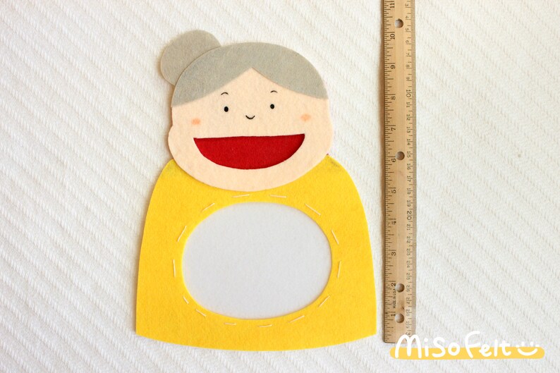 There Was an Old Lady Who Swallowed a Fly Felt Story Set / I - Etsy