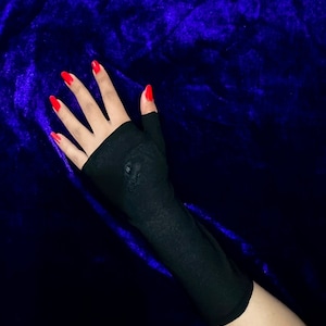 Opera Gloves Sewing Pattern for Woman | 3 Length & 3 Finger Options ...