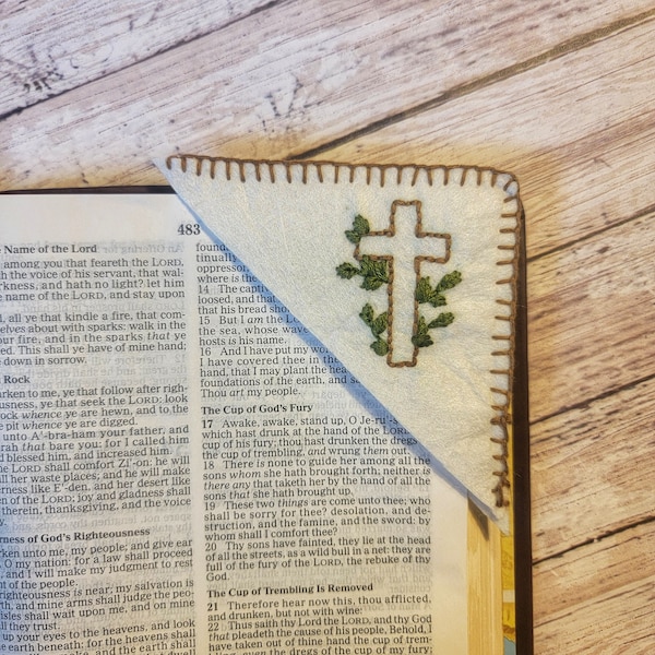 Embroidered Bookmark - Etsy