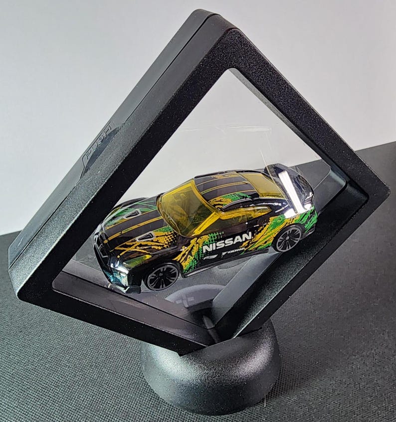 Nissan Skyline Hot Wheels | Floating Display Case | 1/64 JDM Collector ...