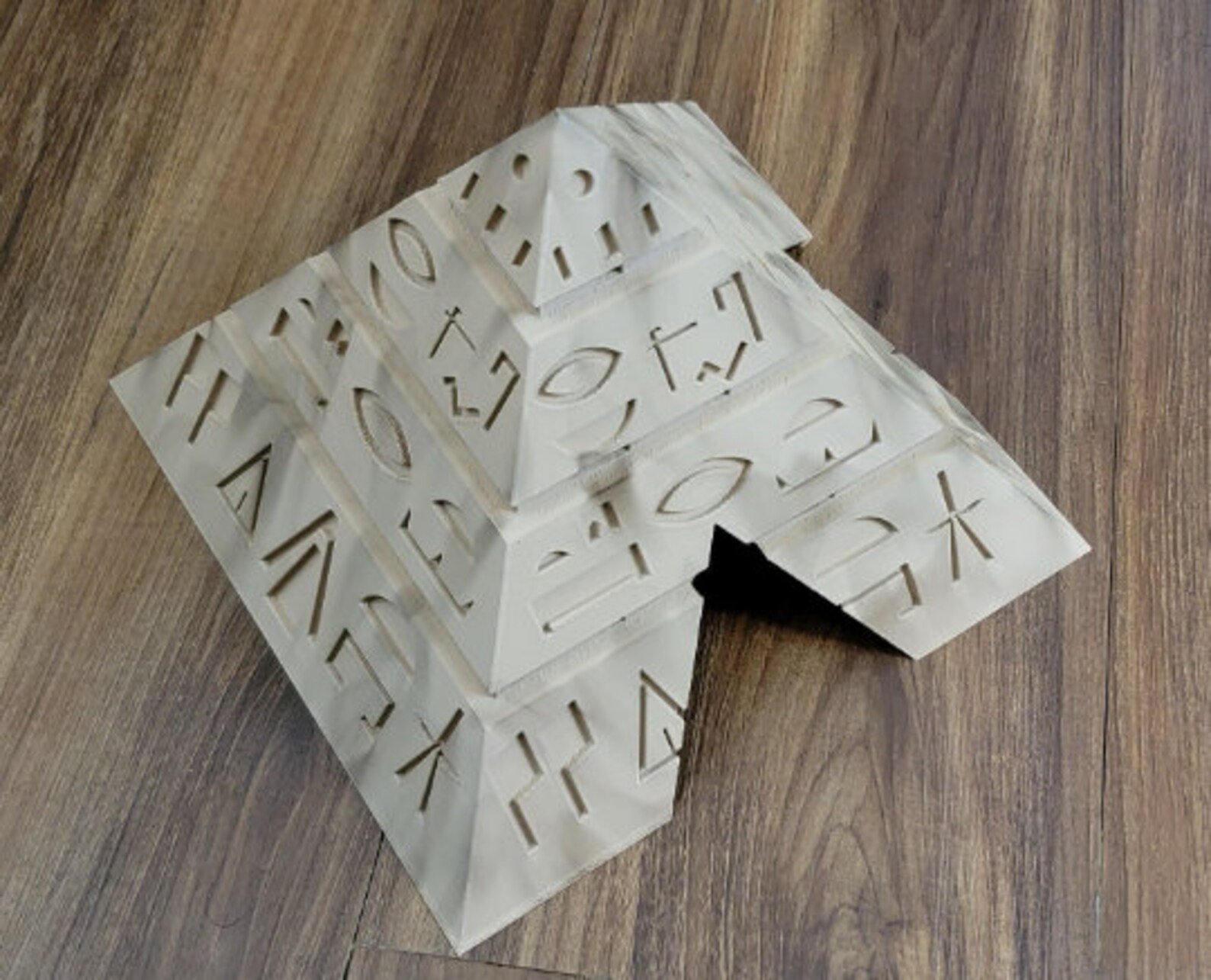 Reptile Decoration Star Gate Pyramid - Etsy