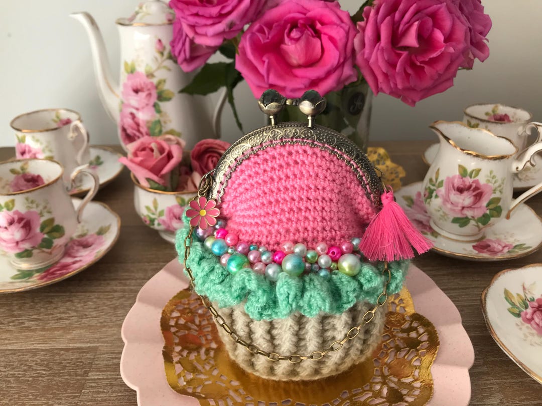 Handmade Crochet Cupcake Purse, Antique Brass Frame, Beaded Charm Strap ...