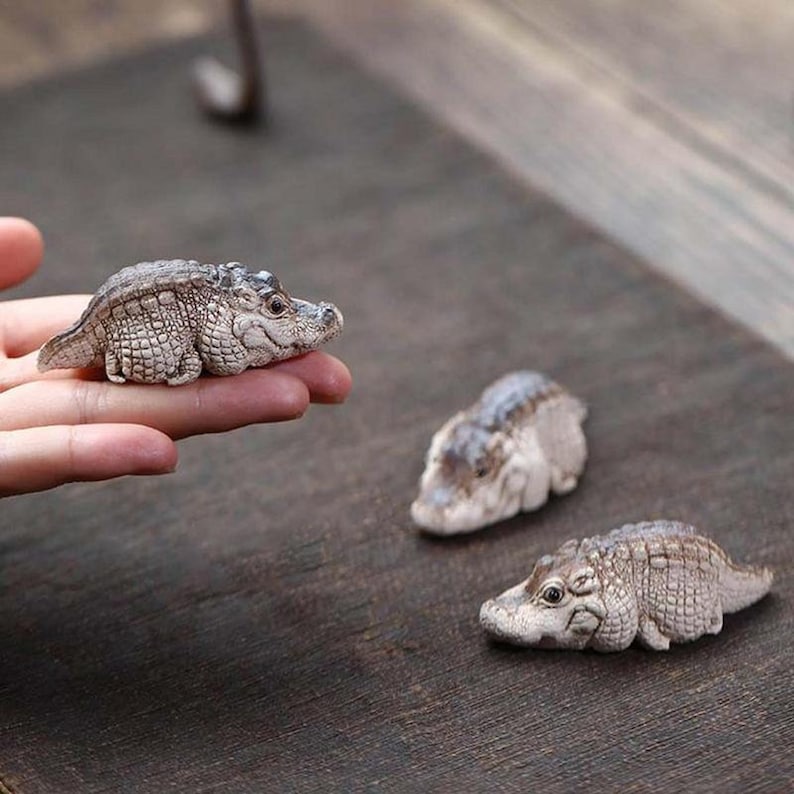 Chubby Crocodile Ceramic Figurine Laying Down Crocodile Figures Tea ...