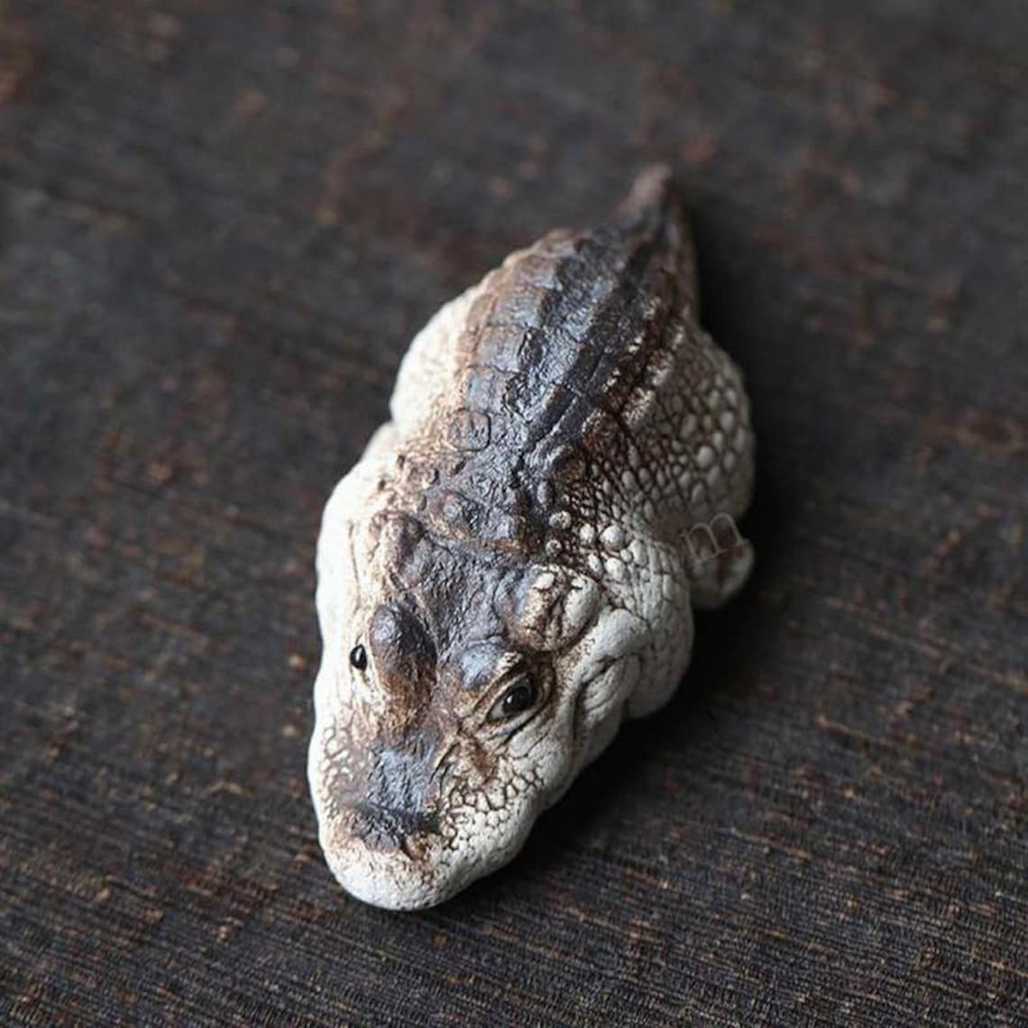 Chubby Crocodile Ceramic Figurine Laying Down Crocodile Figures Tea ...