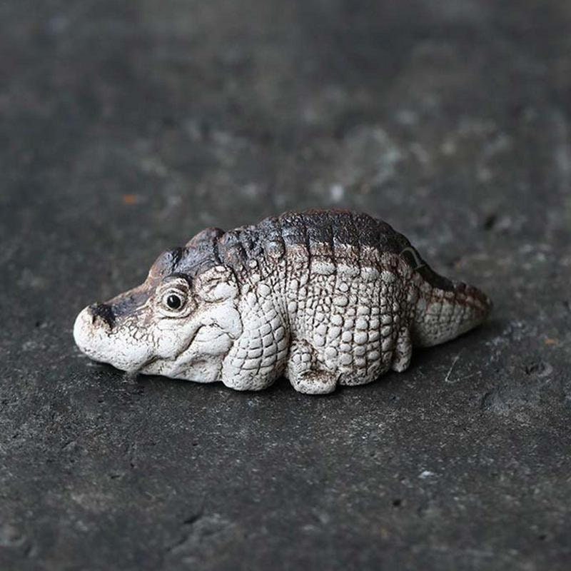 Chubby Crocodile Ceramic Figurine Laying Down Crocodile Figures Tea ...